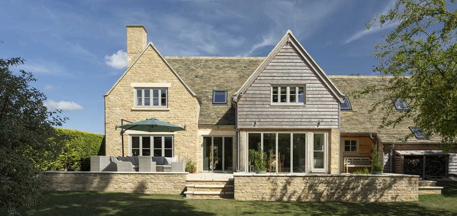 Border Oak – Award Winning Bespoke Oak Buildings