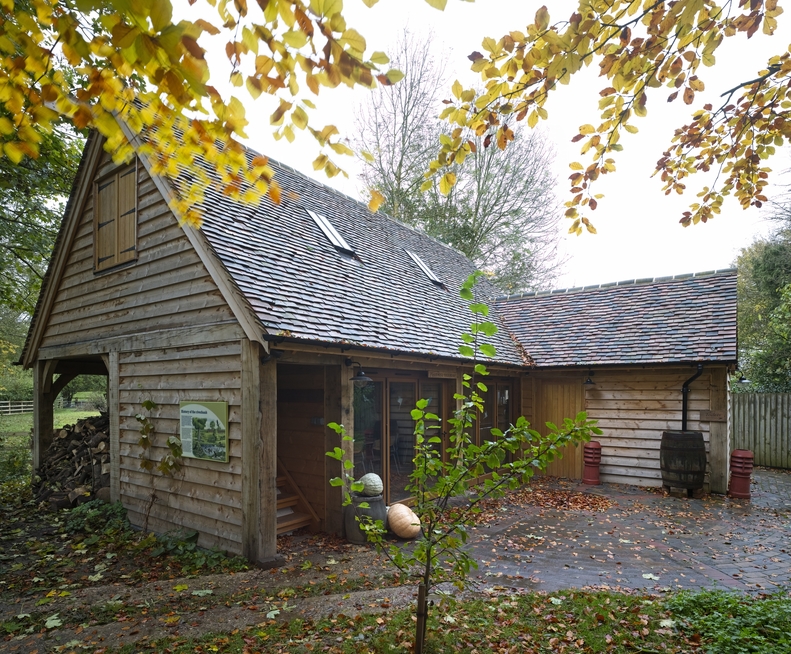 Chedhams Yard | Border Oak