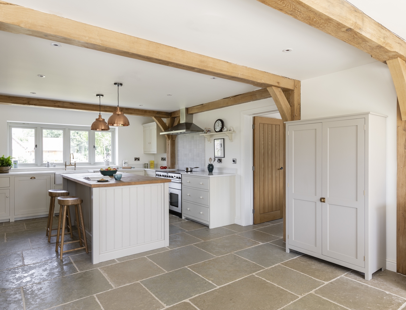 Sussex Coastal Cottage Kitchen | Border Oak